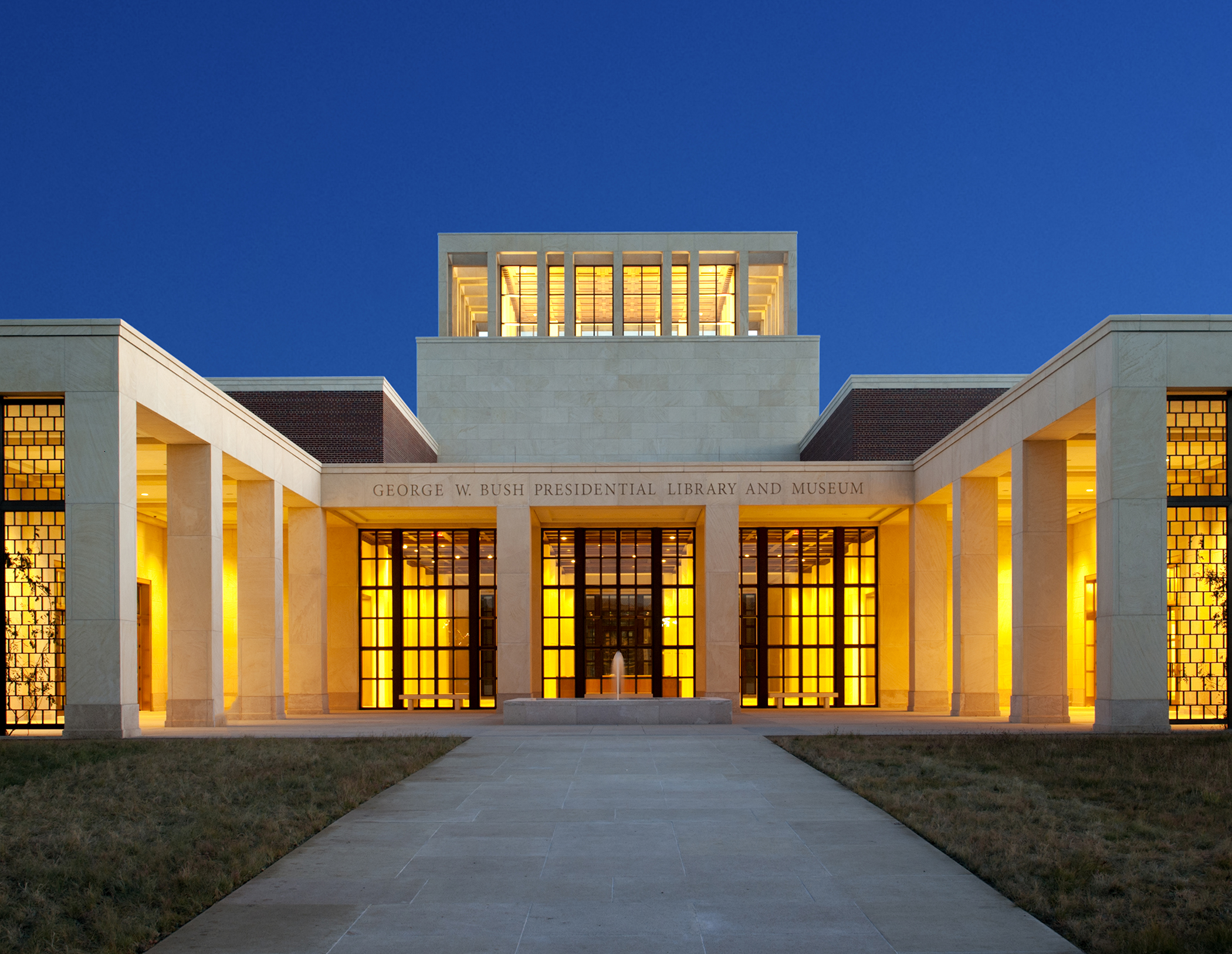 Economics - Dedman College - SMU